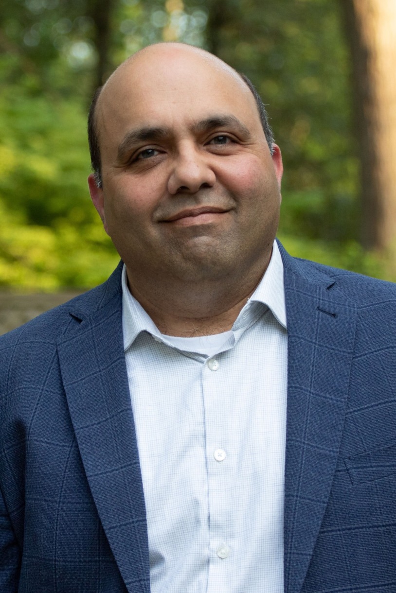 Shahzad Bashir | History | Brown University